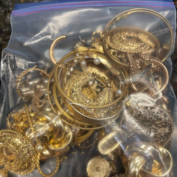 Jewelry | Gold Tone Jewelry Assortment | Poshmark